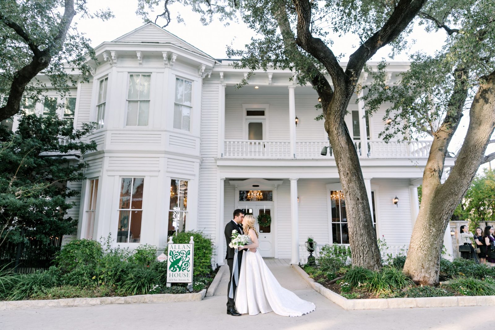 Top Downtown Austin Wedding Venues - Julie Wilhite Photography